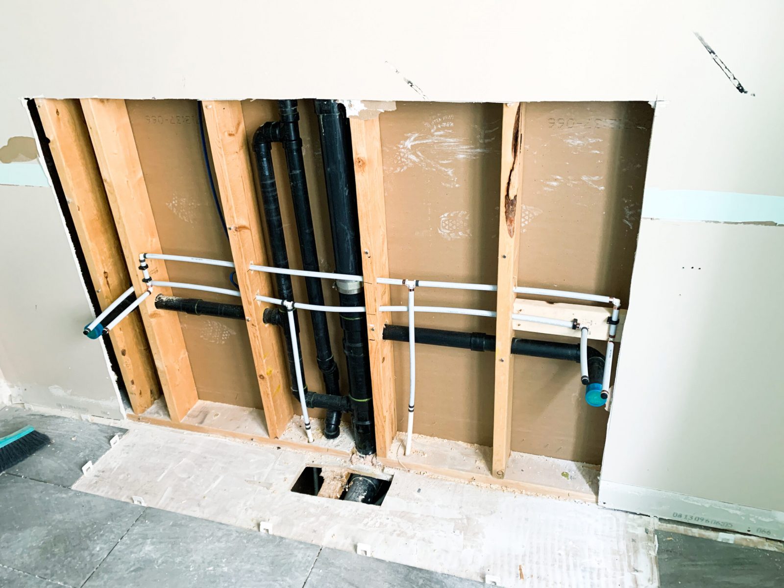 Ottawa Plumbers - 24/7 Plumbing Company & Repair Service ON